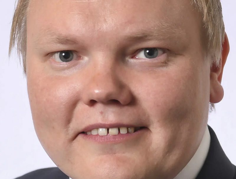 Seiska: Ministeri Antti Kurvinen herätti pahennusta ... Seiska: Ministeri Antti Kurvinen herätti pahennusta ...