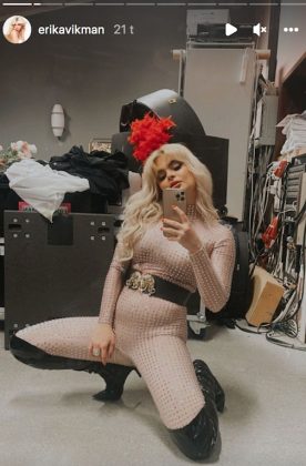 Erika Vikman julkaisi syntisiä kuvia bäkkäriltä: sai heti törkypalautetta kropastaan! - Lataa ...