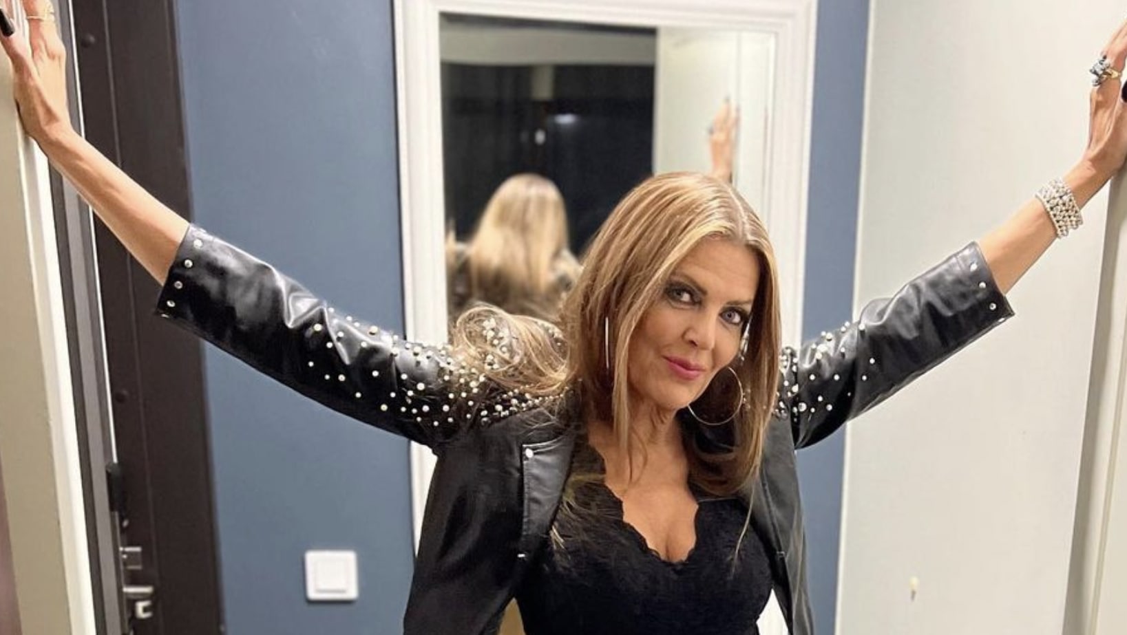 Ikinuori Eini, 62, viettelee mustassa nahka-asussa uuden singlensä ...