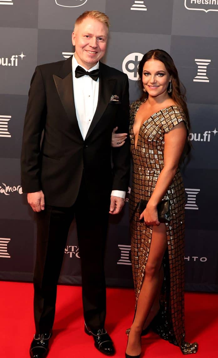 TTK:ssa rakastuneet Aki ja Katri Riihilahti kertoivat iloisia uutisia!