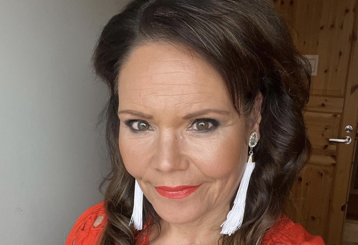 Eija Kantola laittoi hulppean talonsa myyntiin - kuvat