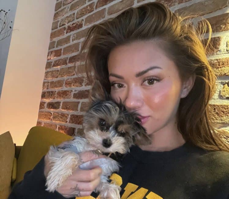 Shirlyn ja Sannin perhe sai puoli vuotta sitten uuden jäsenen - "Pena ei tykänny siitä, että ...